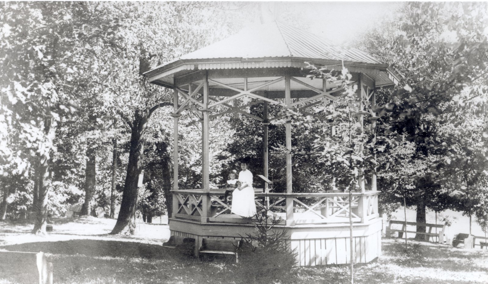 Waterloo Park : Gem of the City – Check it out